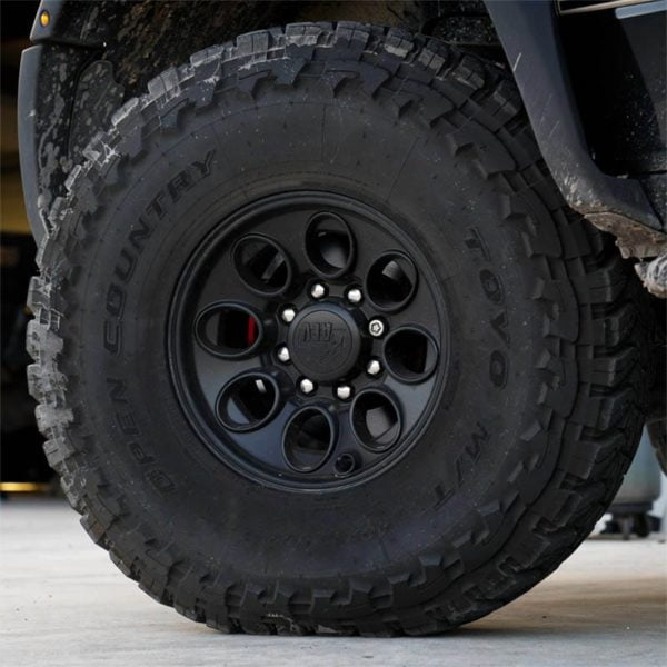 Custom Wheels, Tires and Rims for Jeeps, Trucks, Cars and SUVs