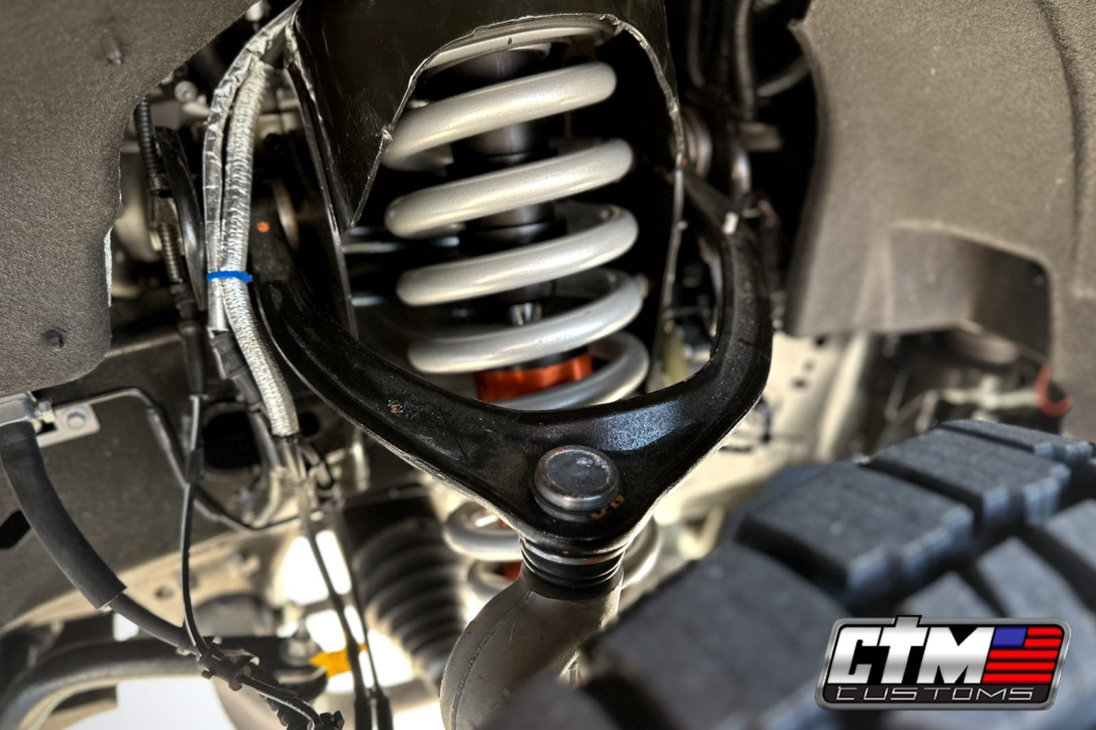 Leveling Kits For Trucks Installed, Types of Leveling Kits